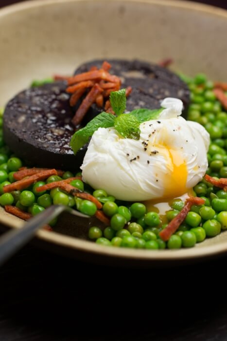 Stratos - Preston - Sugarvine, The Nation's Local Dining Guide