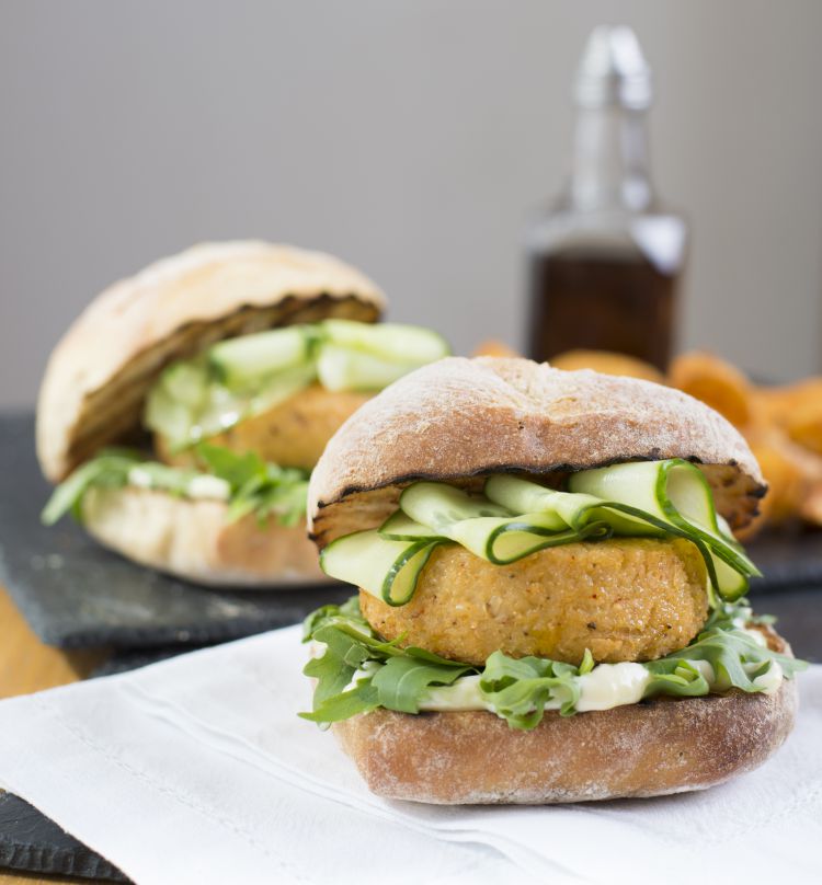 BBQ Crab Burger with Pickled Cucumber & Lime Mayo - Sugarvine